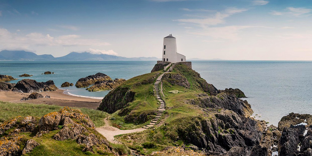 The UK's 10 most popular islands you need to visit this year - Checklists